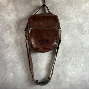 Duluth Trading Co | Bags | Duluth Trading Company Lifetime Brown Patina ...